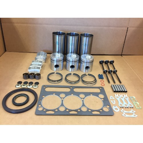 TAFE 35 DI TRACTOR WITH SIMPSON S324 ENGINE OVERHAUL KIT